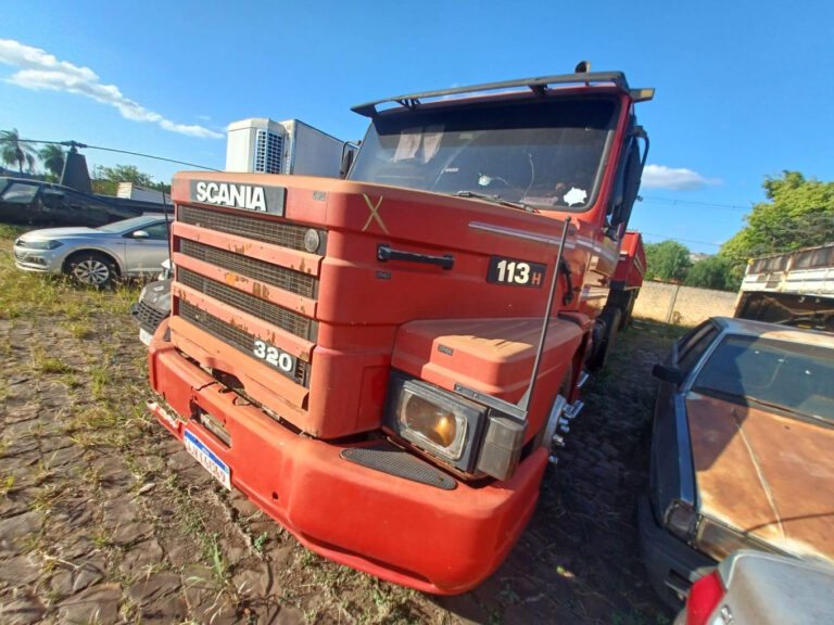 Leilão da Polícia Federal: Compre Corolla XRS, Mercedes AMG e Caminhão ...